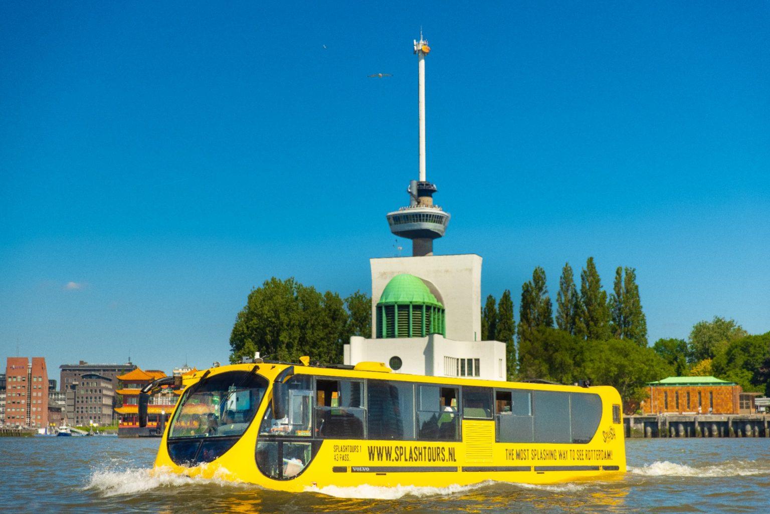 Splashtours – The most splashing way to see Rotterdam!